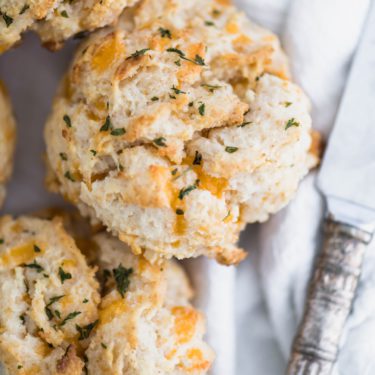 Red Lobster Cheddar Bay Biscuits - Meg's Everyday Indulgence
